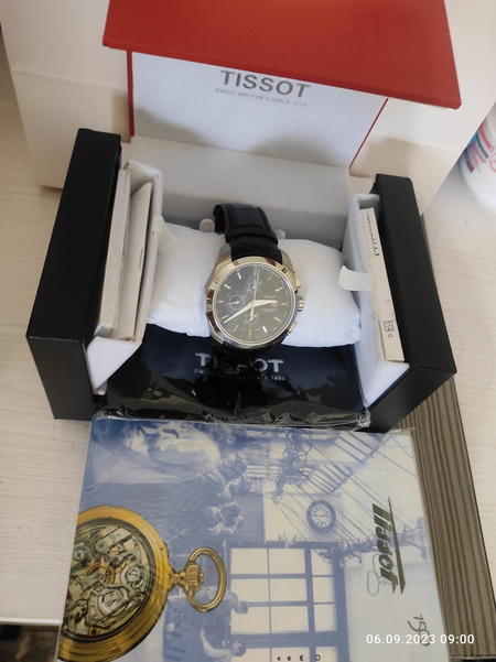 Tissot Couturier Automatic Chronograph