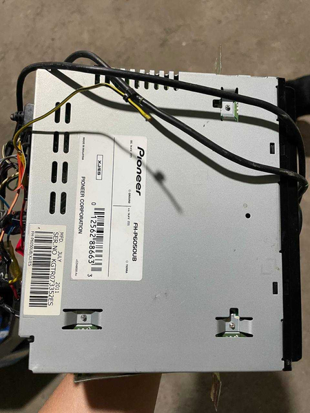 Продам магнитофон Pioneer FH-P6050UB