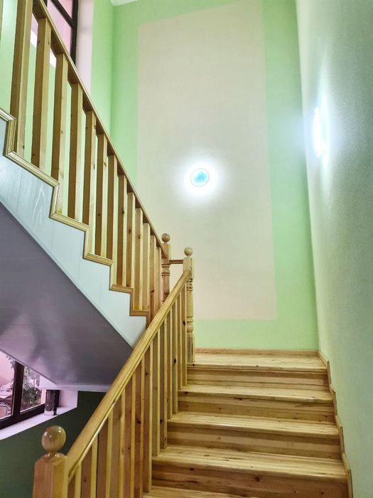 Ipoteka kreditga Sergeli Xonabodda 6 xona 2,4 sotix uy sotiladi