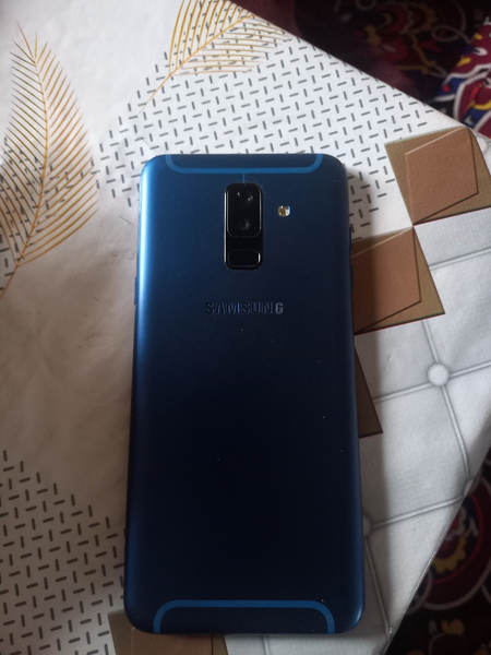 Samsung A6+ sotiladi