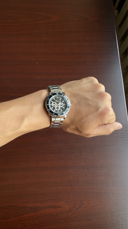Продаются часы типа Rolex