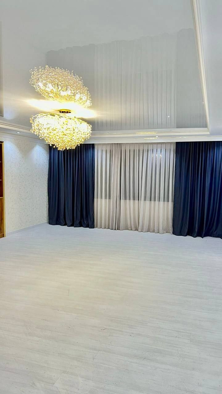 Продам квартиру на Дархане! 2 комнатная 76 КВ.м. евроремонт