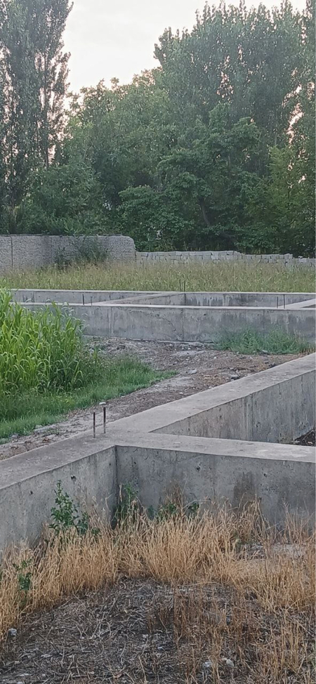 Yer maydoni (chek) sotiladi