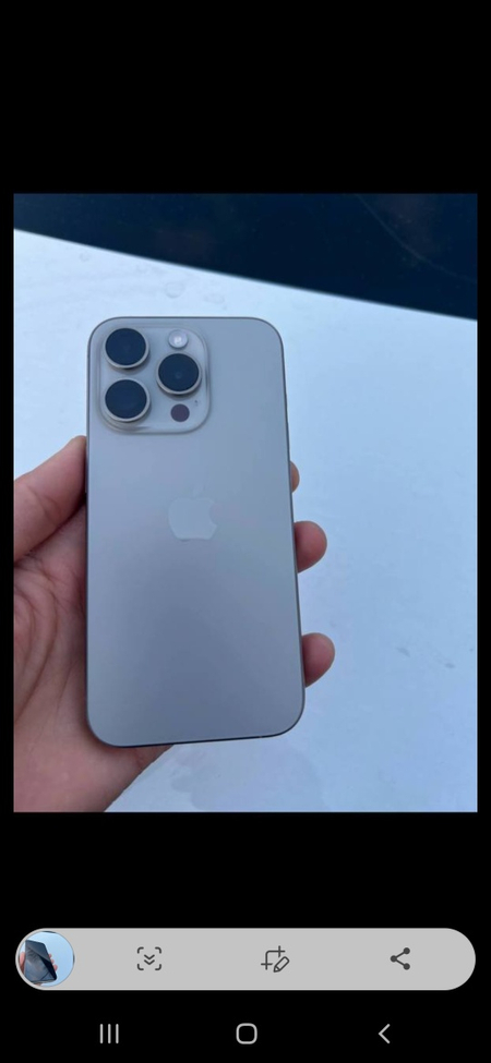 Продам срочно IPhone 15