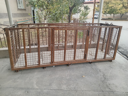 Temir qafas sotiladi