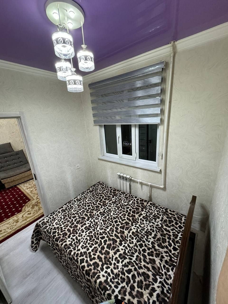Продажа квартиры 

Чиланзар 10 Квартал 
1/3/4  Балкон 1.5*3 метра 
Ор-
