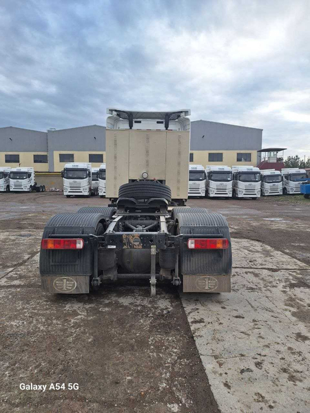 2024 FAW JH6 6x4 12та газ баллон ретардер тягач tyagach янги Фав howo