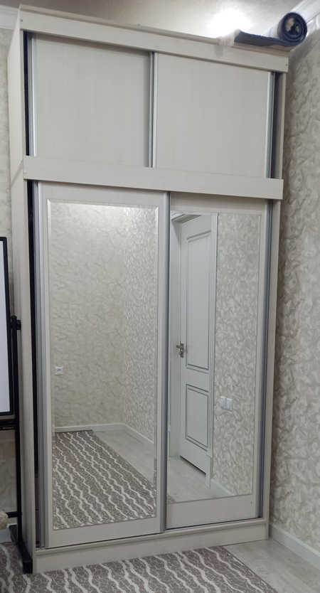 Shkaf sotiladi tezmiz shahar 150$