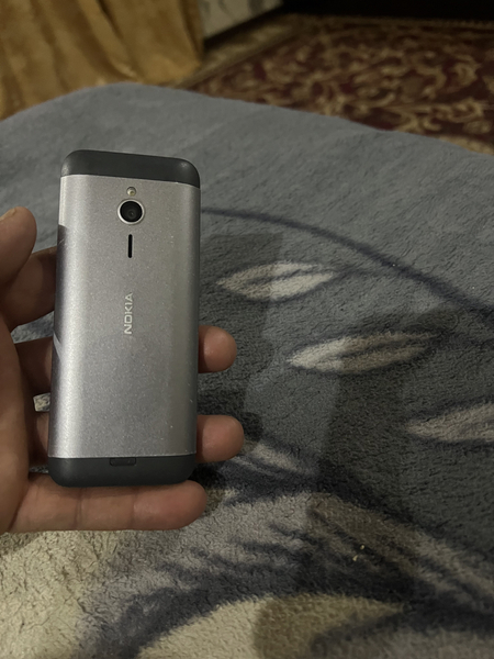 Nokia 230 yaxshi xolatda