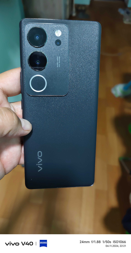 Супер камерафон/ Vivo V29 12/256 gb/ Состояние отлично! 5+