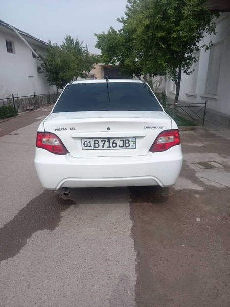CHevrolet Nexia 2 sotiladi
