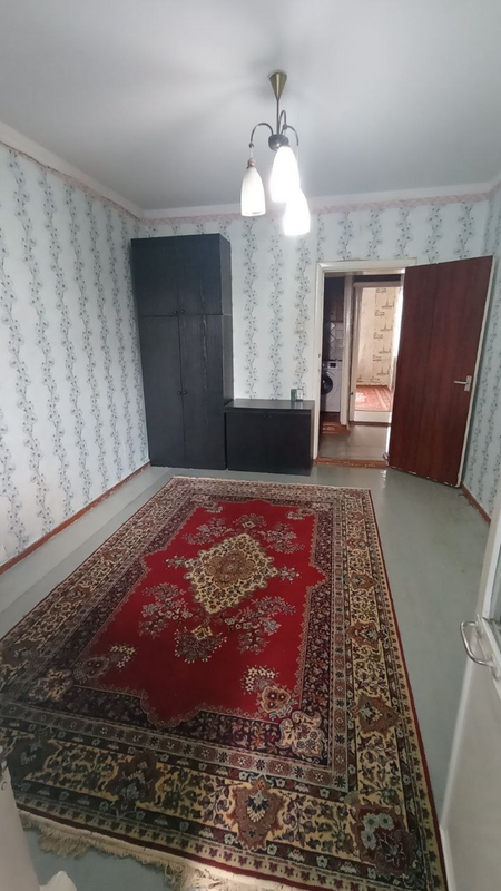 Сдам свою 4 комнатную квартиру на Сергелях 8 квартал.