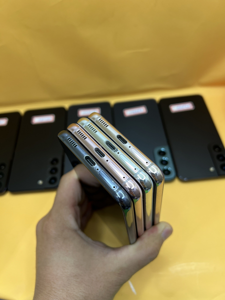 Samsung z fold 4 12/256Gb snapdragon-8plus gen 1