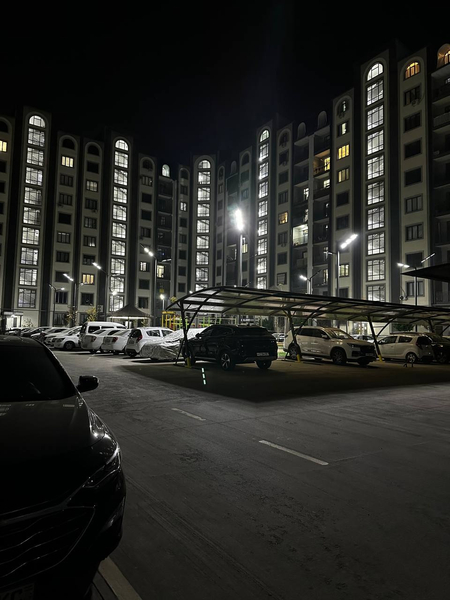 Сергили Ижара China House