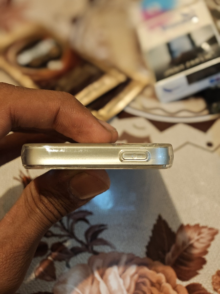 iPhone 5 se Tegiga Javob