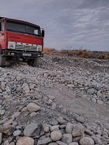 Kamaz sotiladi Holati ideal