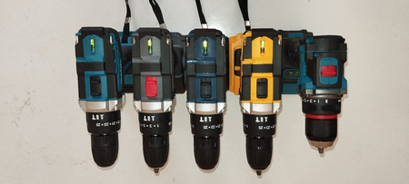 Шуруповерт DeWALT