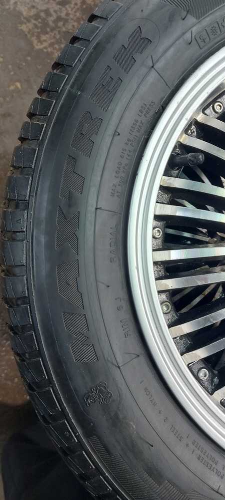 Диски R15 шины Maxtrec 15/195/65