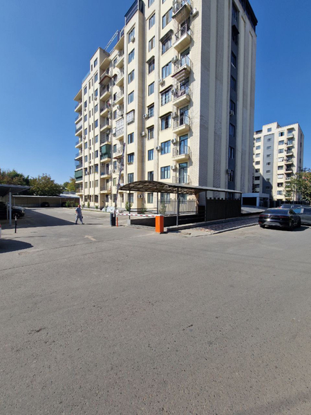 2 xonali lux kvartira Chilonzorda
