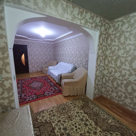 Продается 3 ком. Квартира на 2 этаже в Согдиане ор. Париж