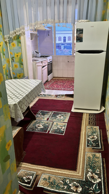 Сдается 2 комнатная квартира в 6мкр., ТОЛЬКО СЕМЬЕ