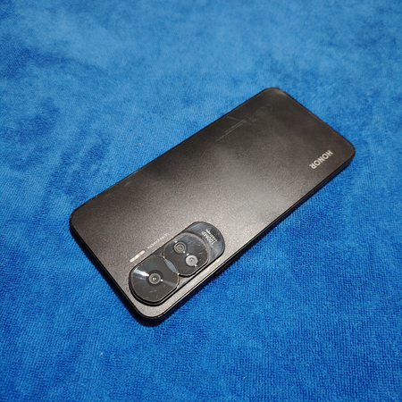 Honor 90Lite sotiladi 256/8+5Gb