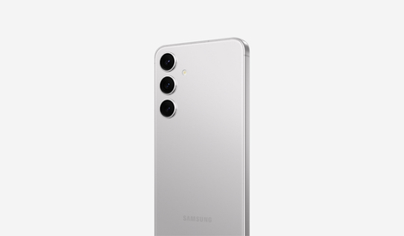 Samsung S24 у Артура в магазине Б-17 Hofmann на Малике