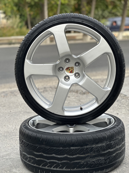 Saka diska Porsche R22 Sotiladi