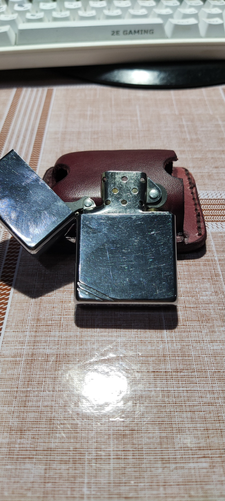 Бензиновая оригинальная зажигалка Zippo Vintage