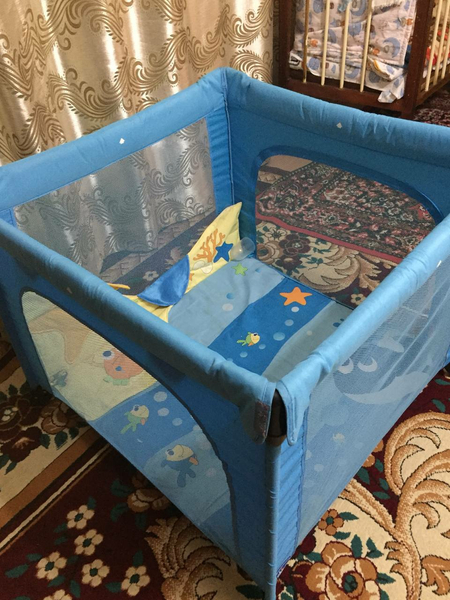 Манеж детский.  До 3 года