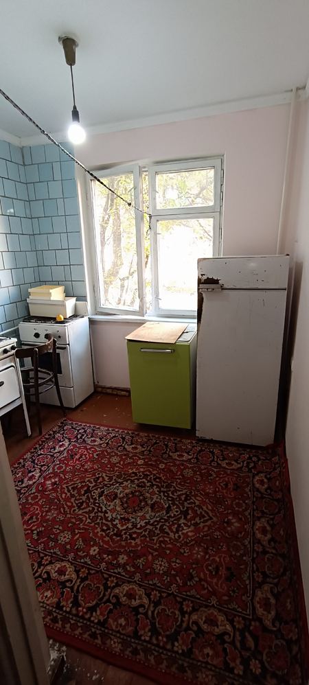 ijara chilonzor 24 kvartal 2/2/4 300$