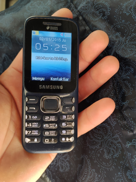 Samsung 301 original sotiladi