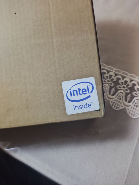 Hp notebook sotiladi holati ideal karopka doc bor