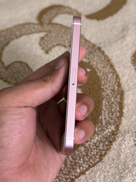iPhone se rose gold 128Gb