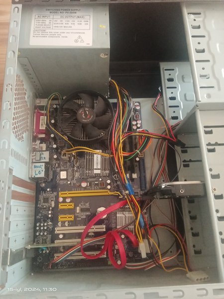 Keys sotiladi DDR 2 srochniy abmen bor ayfonga!!!