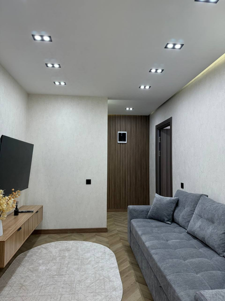 Срочно-Продам,  2в3 ком/евро квартира -ЦУМ  /метро/Ц7