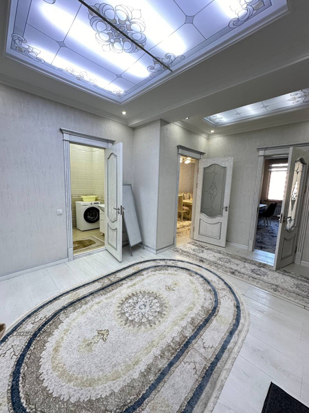 Сдаю свою 3-х ком.квартиру в аренду в Саламатина. 102 кв.м