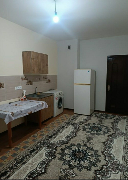 Сдаётся 2 х ком кв Алмазарский район. Беруний метро