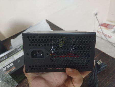 Blok pitaniya 600Watt