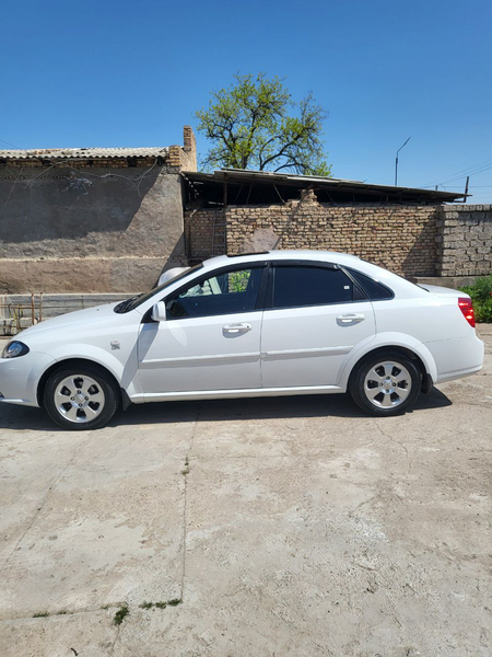 Chevrolet qentra 2020