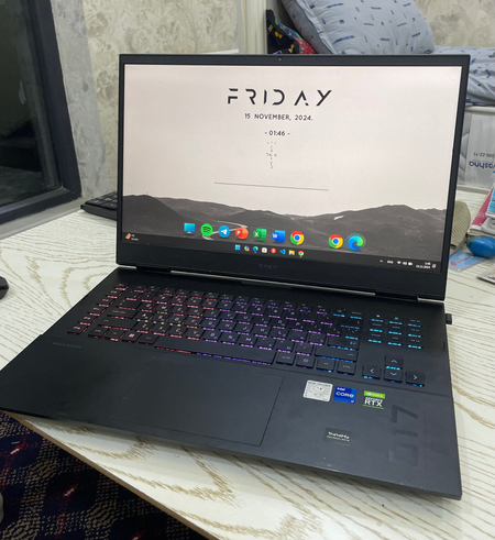 Продается HP-omen 17