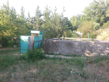 Dacha sotiladi !
