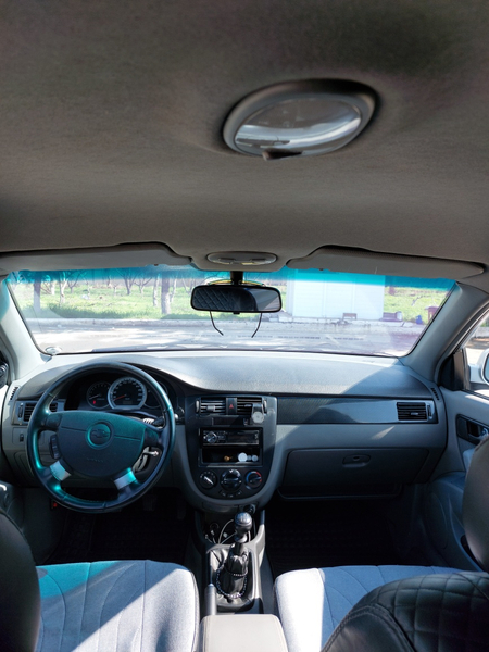 Lacetti 1.8 2011