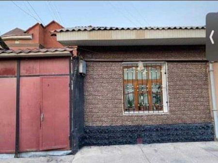 Продается уютный домик без земли в общем дворе