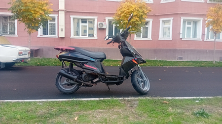 Brend Lifan 80 kub