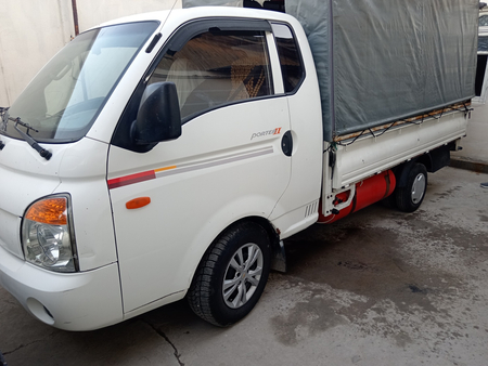 Hyundai porter 2