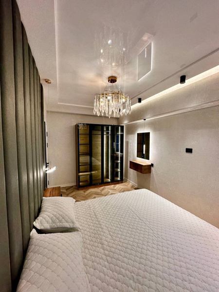 Продам квартиру Ц-6 ул. Амир Тимура