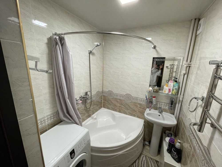 谷 129753 谷 Chilonzor tumanida kvartira sotiladi [54 м²]
