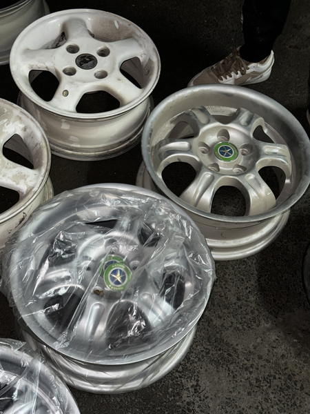 Продам 3 новых диска R15 6.5J ET35