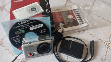 Casio fotoapparat kafolati bilan